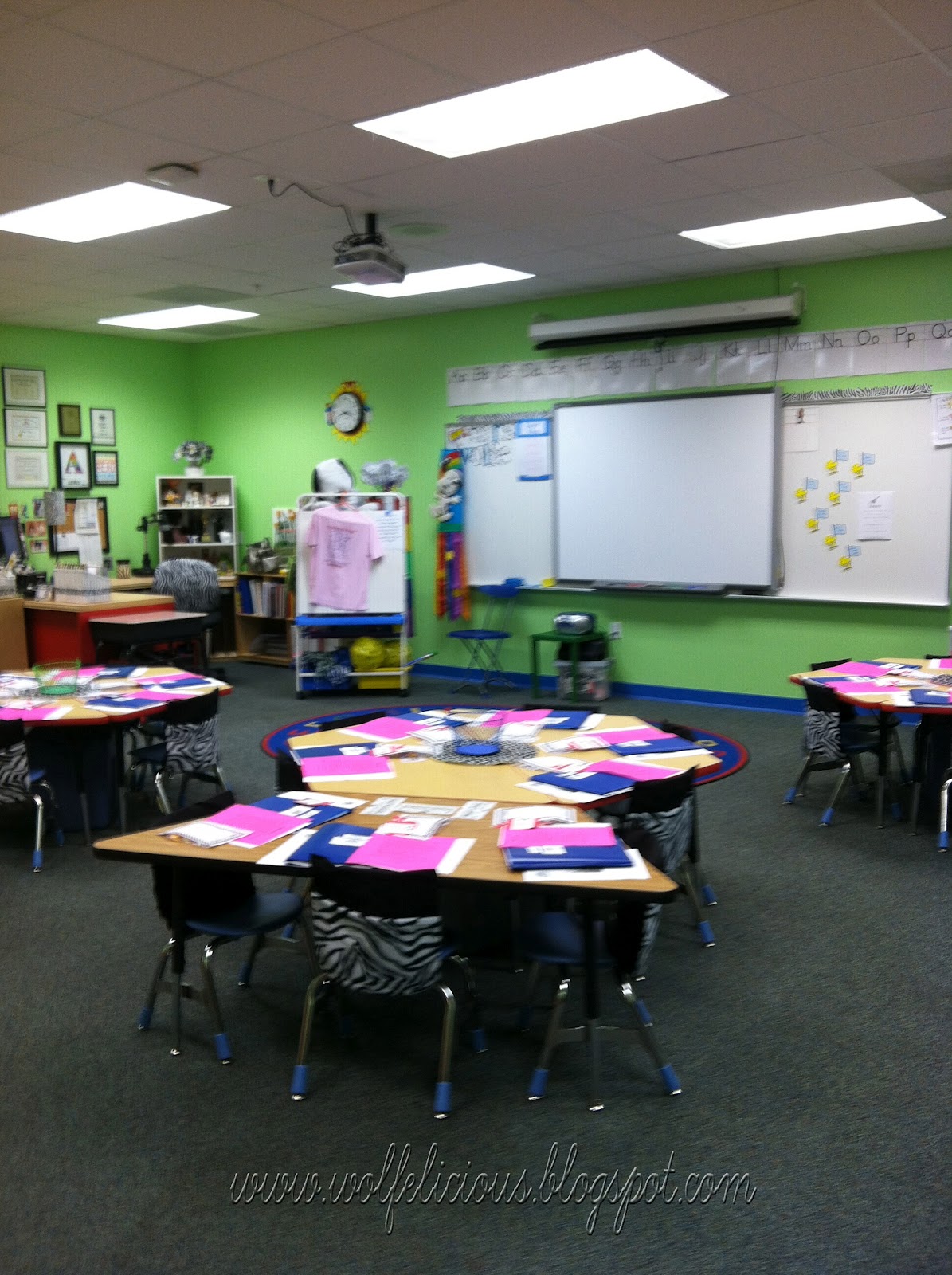 **Wolfelicious**: Classroom Makeover- Whole Room