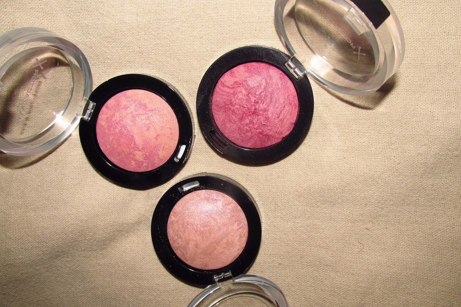 Max Factor Creme Puff Blush | Review | MissBethanyx Max Factor Creme Puff Blush | Review | MissBethanyx