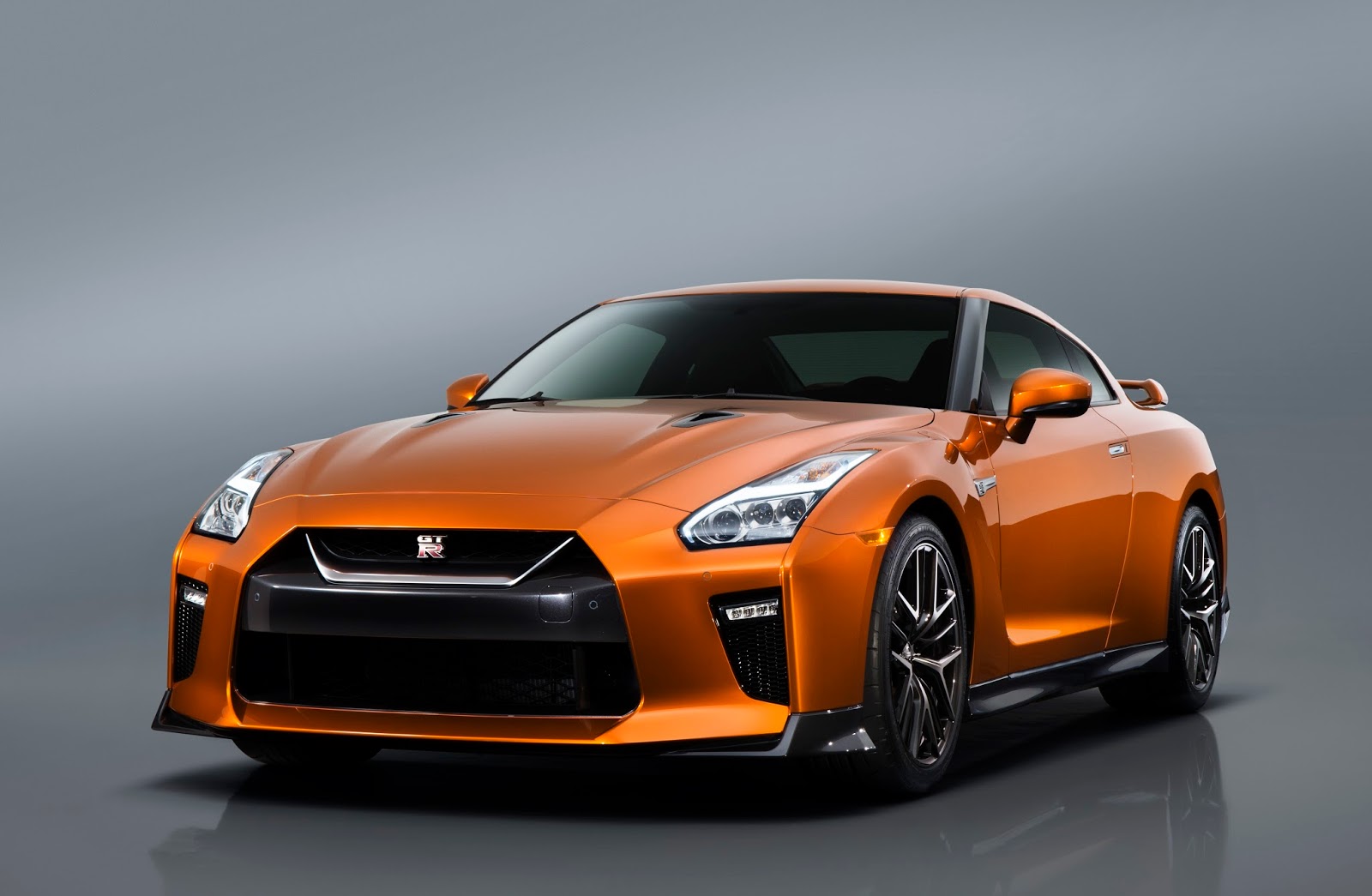 ConcettoMotors: Mais potente e de visual renovado, Nissan GT-R 2017 ...