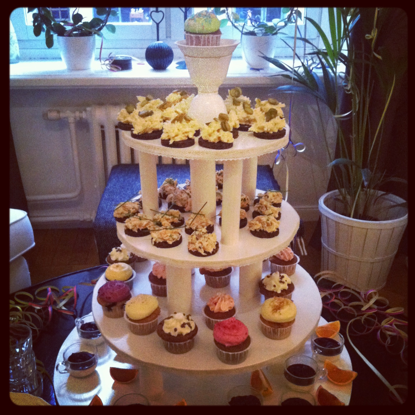 GI-licious : Baby shower med snittar, GI-pavlova och blöjtårta!