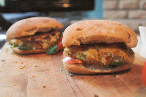 This ain't your mama's dinner!: Spicy white bean - couscous burger