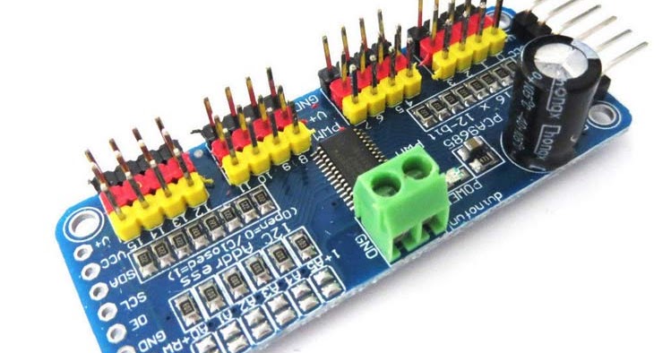 16 ch avec Tlc 5940 ou Sda 9685