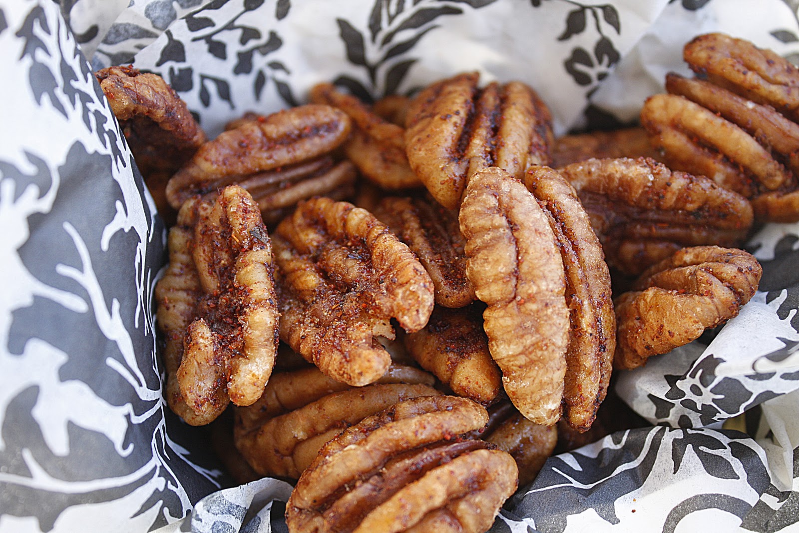 Naughty and Nice Pecans - A Little Spice and a Whole Lot of Sweet ...