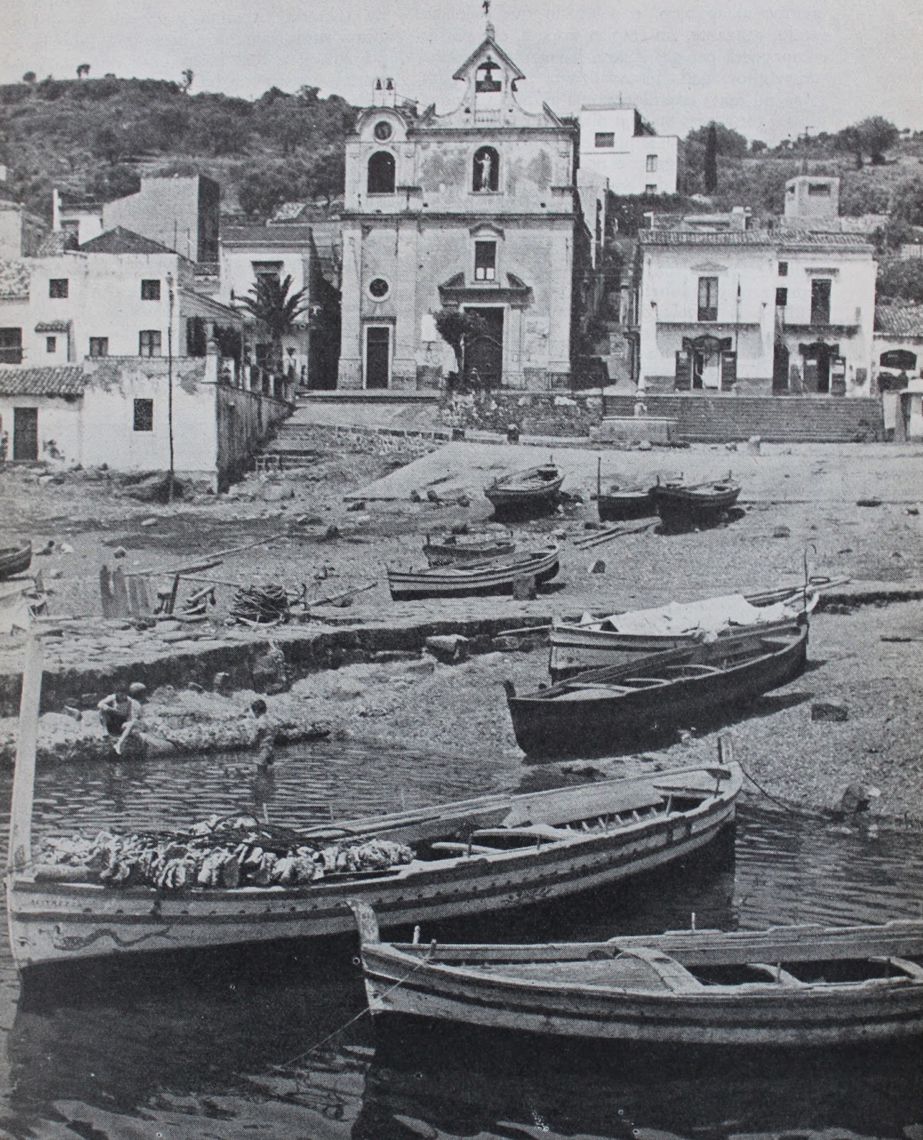 ReportageSicilia: ACI TREZZA, TUTTO CAMBIO' DOPO 'LA TERRA TREMA'