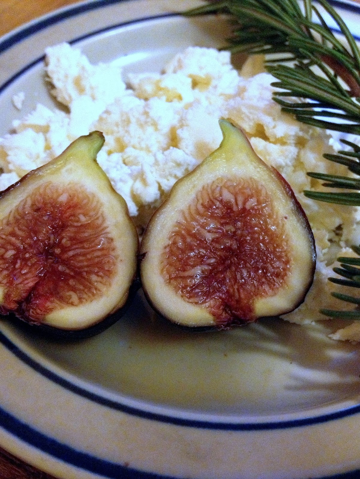 Keep the Peas: KING SALMON IN FIG LEAVES, ROASTED FETA-STUFFED FIGS