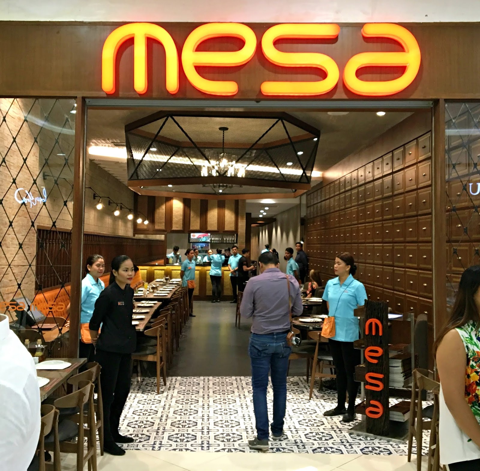 The Bandwagon Chic: Mesa Revisiting its Roots: Opening of the 43rd ...