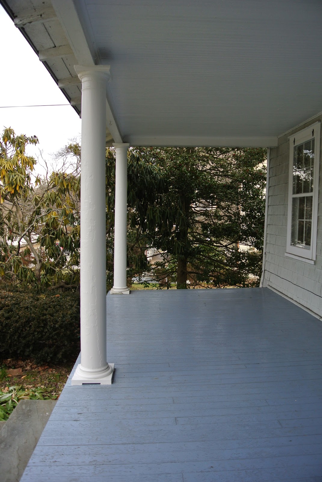 Life at Pugsley: Porch Column Bases DONE!!!, that is, 8: Before and After.