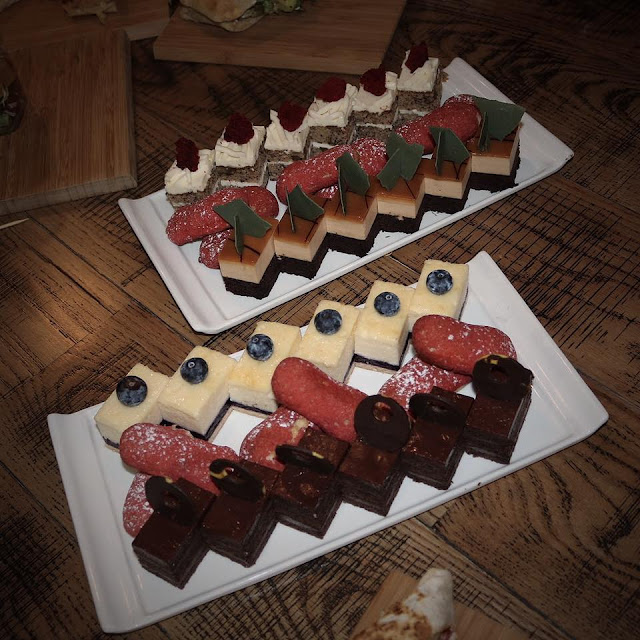 MEESH CAFE: A SNEAK PEEK OF THEIR NEW MENU