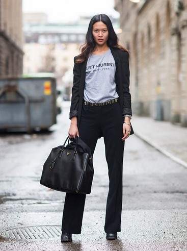 Unique Fashion Clothing for You: Dark-Colored Fashion Clothing Style