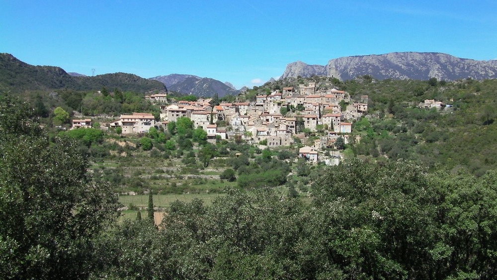 Chez Georges: BIZE BERLOU VIEUSSAN