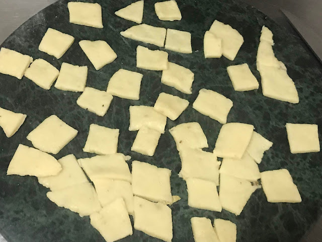 Jothi Cooking Book: Sweet Maida Biscuits