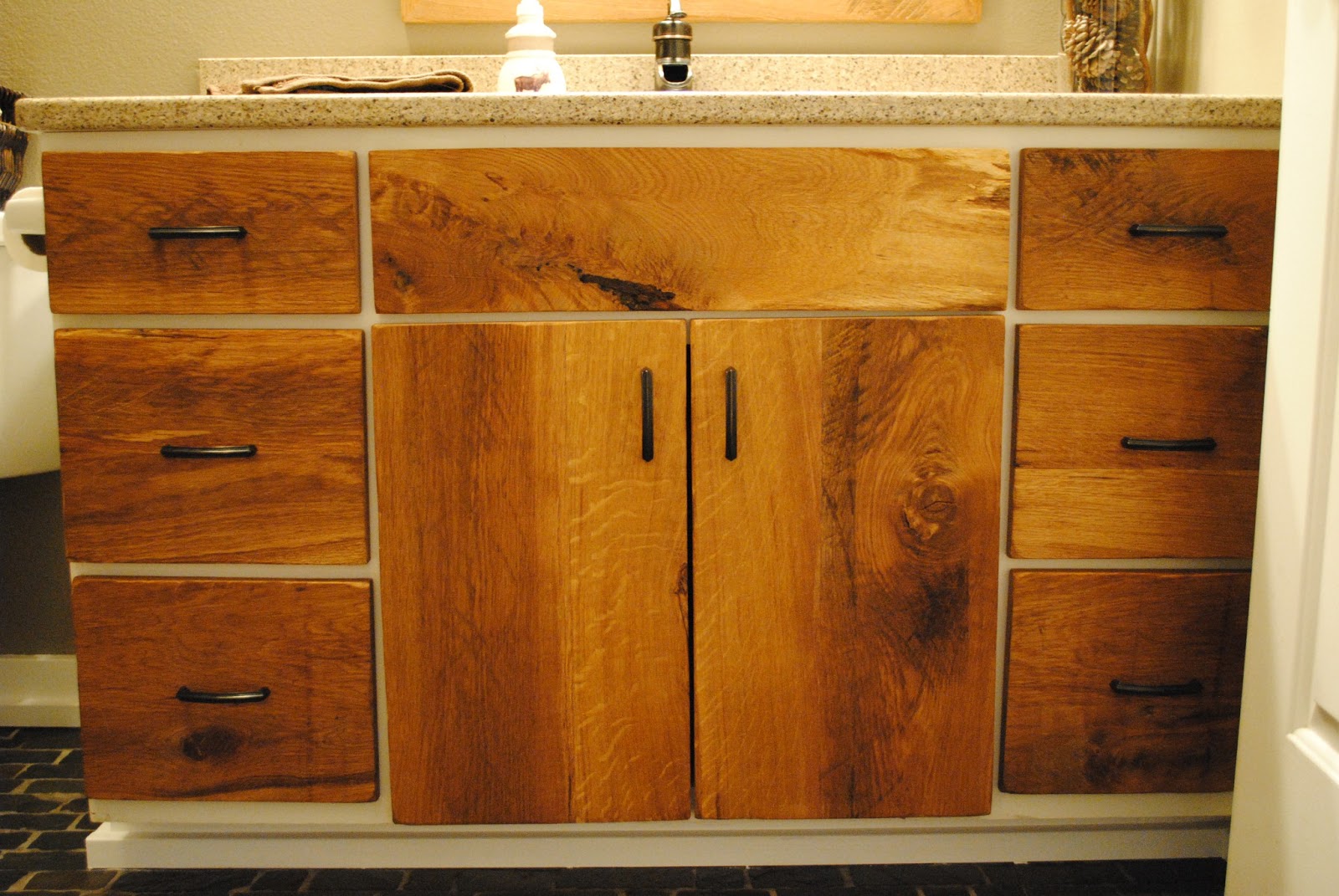 ~Irishman Acres~: OUR COMPLETED BATHROOM...finally!