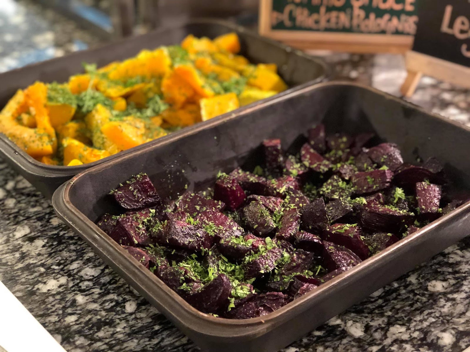 THE BRITISH STYLE CARVERY & BARBEQUE NIGHT IN CAFE BLD AT RENAISSANCE ...