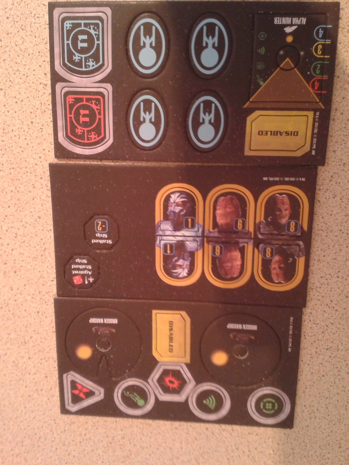 Star Trek Attack Wing Hirogen Alpha hunter unboxing