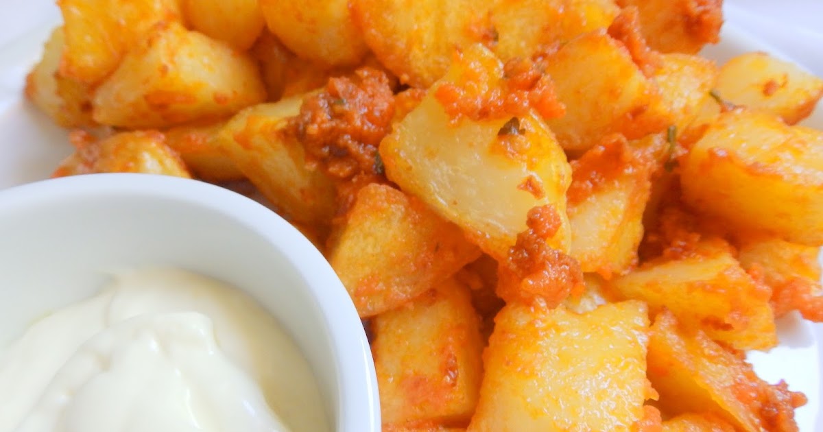 Patates braves amb sobrassada i allioli