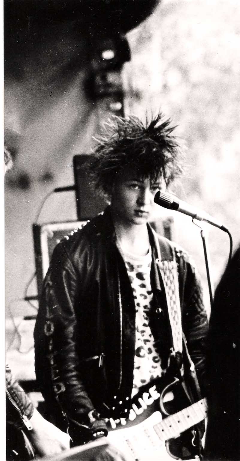 Suomi Punk: Kaaos - 1Bio