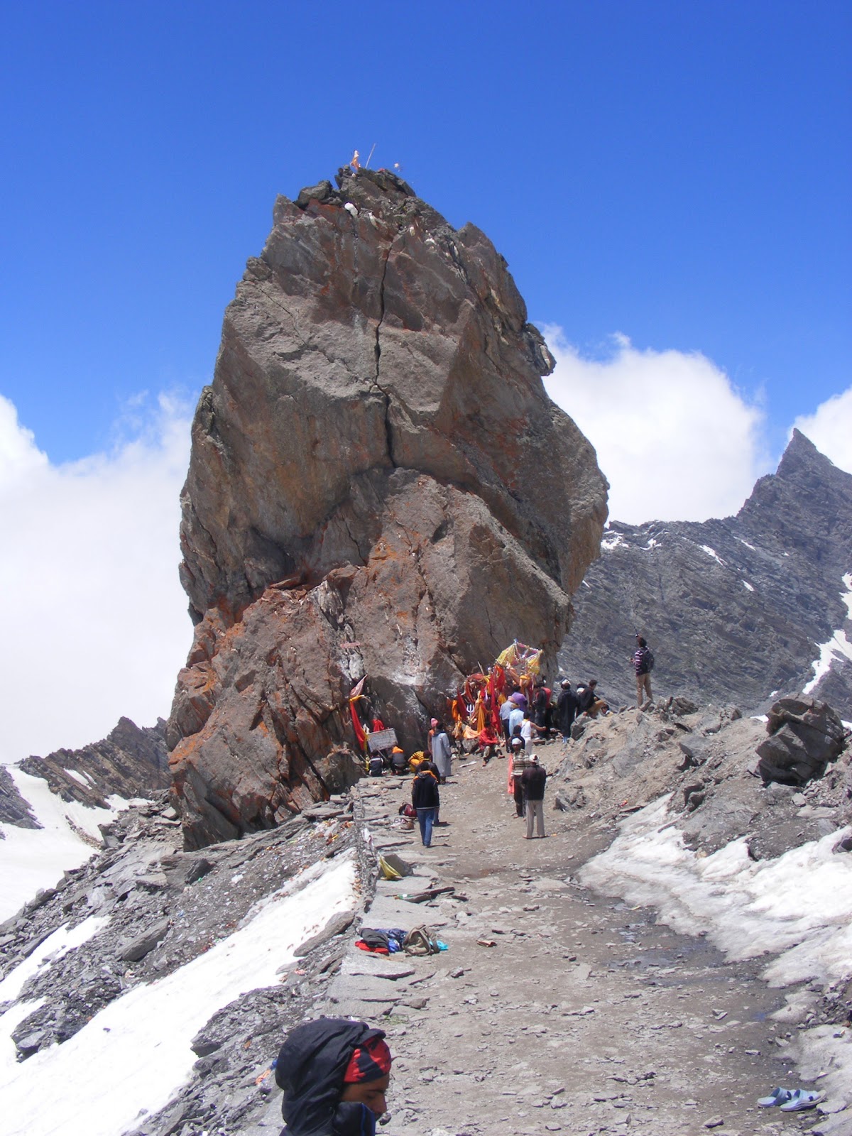Trek ShriKhand Mahadev Kailash : Shree Khand Mahadev