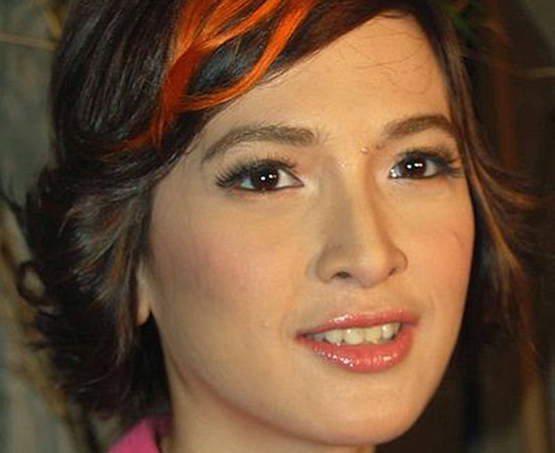 beautiful women: Andhara Early