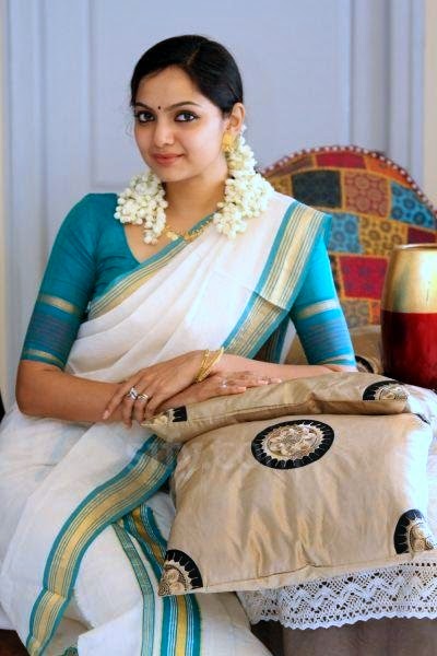 Head Shaved Womens: Samvrutha Sunil Long Hair Style Photos