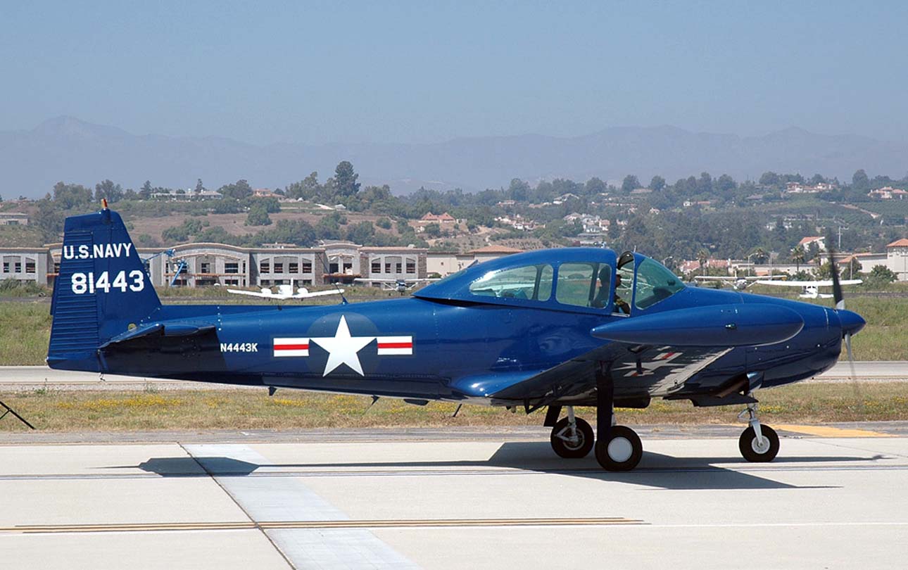 nhungdoicanh: North American / Ryan Navion