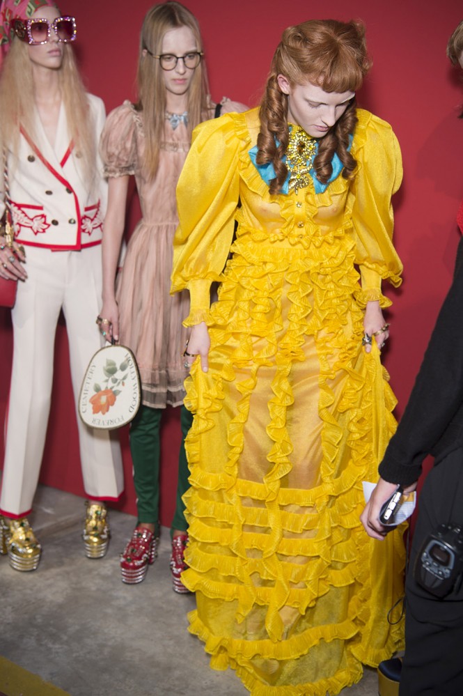Gucci Spring 2017 Backstage | Cool Chic Style Fashion
