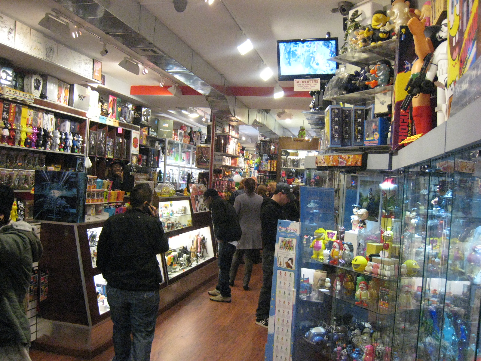 Kaiju Korner: Toy Tokyo: Store Visit