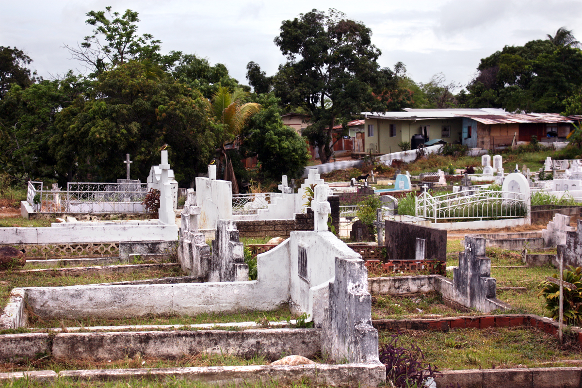 LAURIE BETH ZUCKERMAN ICONARTE: LAURIE BETH ZUCKERMAN PHOTOGRAPHS JESUS ...