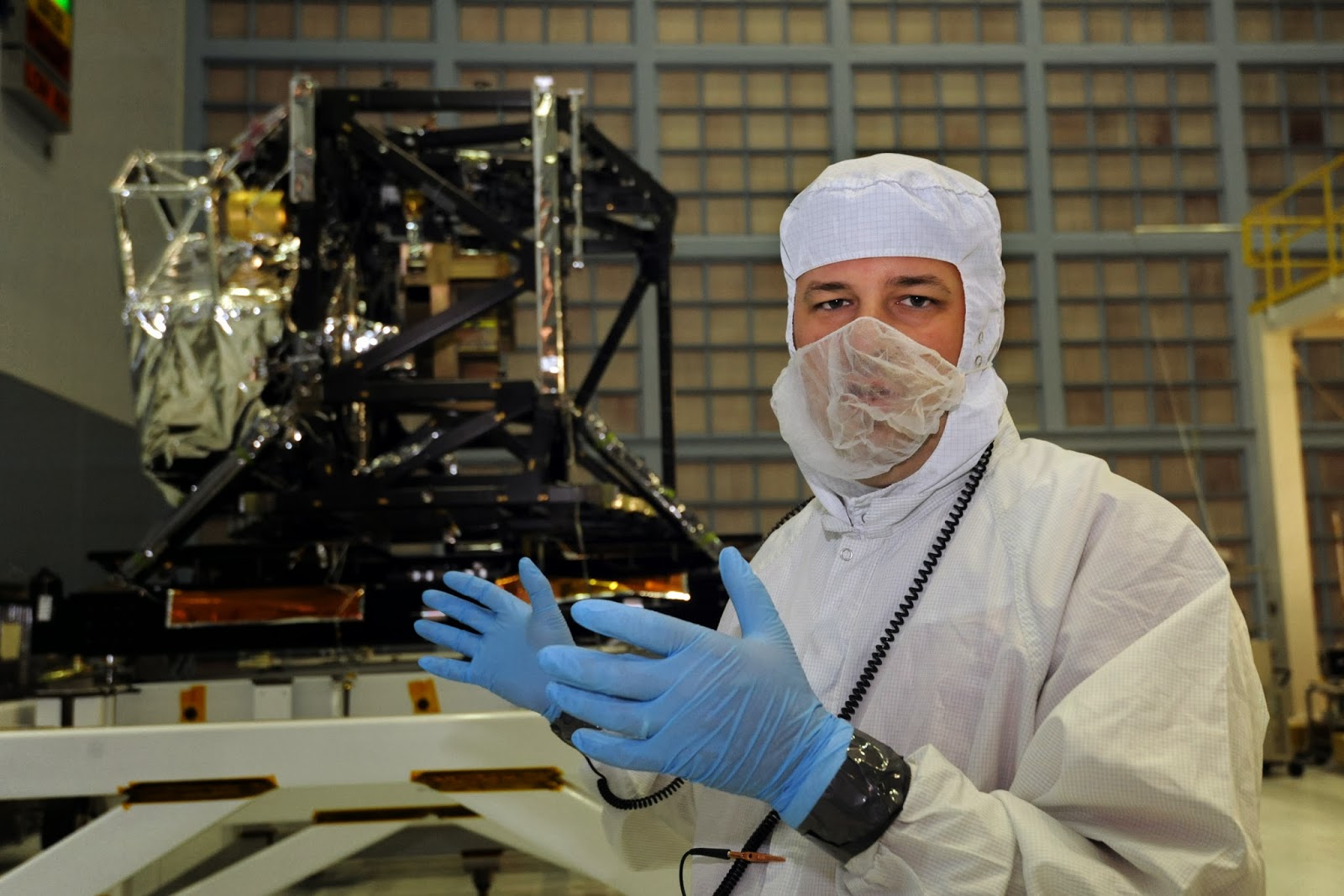Suburban spaceman: NASA MIRI Installation on Webb Telescope - Time ...