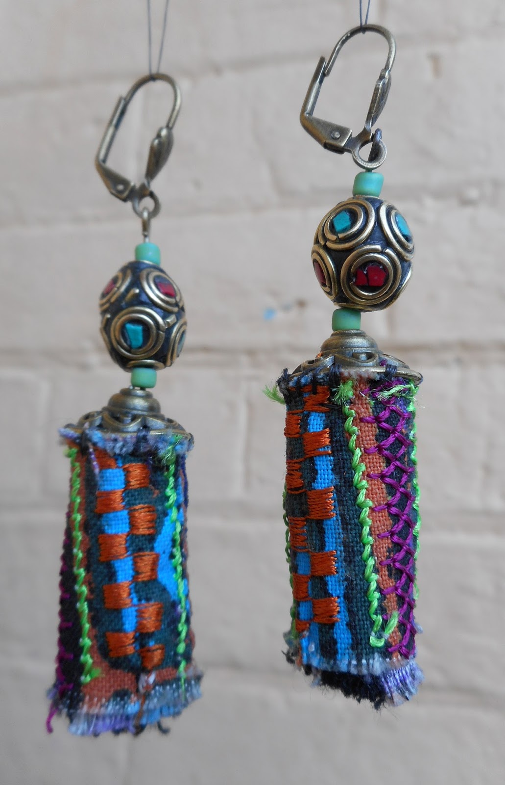 Pearl Red Moon Art: 2016