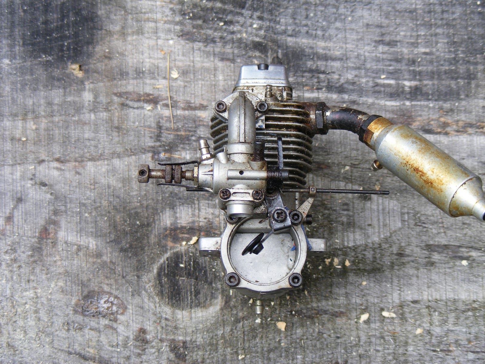 Vintage Model Airplane Engines Running: OS 48 4 C Surpass Model ...