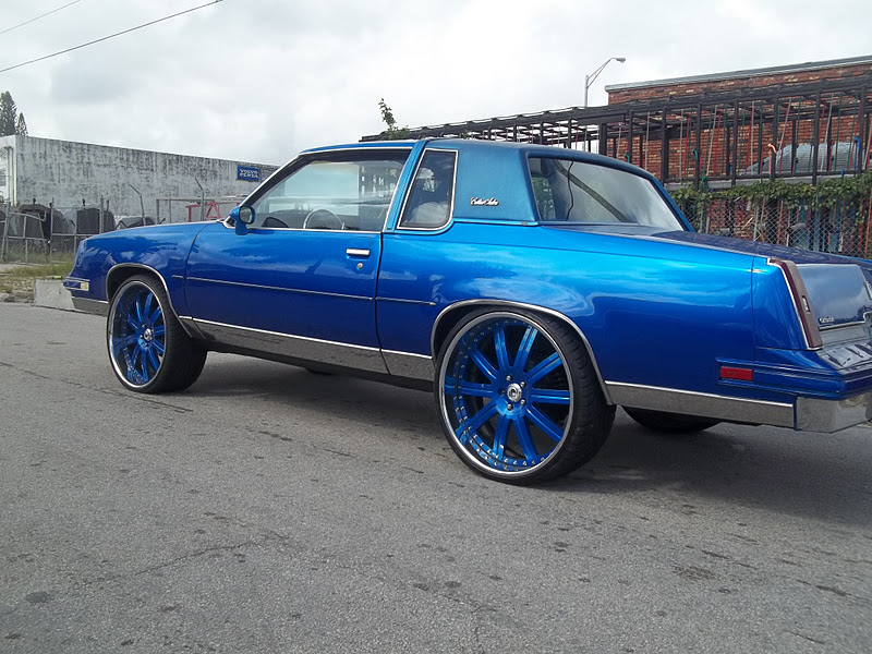 PHOTOGRAPHY BY MIAMIEARL: CANDY BLUE CUTLASS ON 24" ASANTI'S AT SUDAMAR