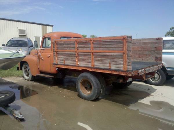 1953 International R130 - Classic Truck