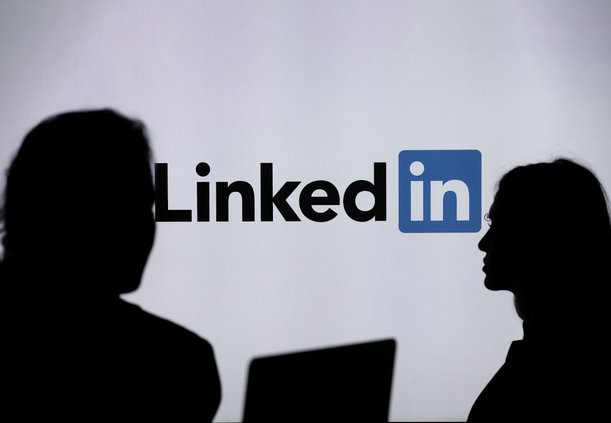 LinkedIn Makes it Easier to Stay in Touch With Teammates / Digital ...