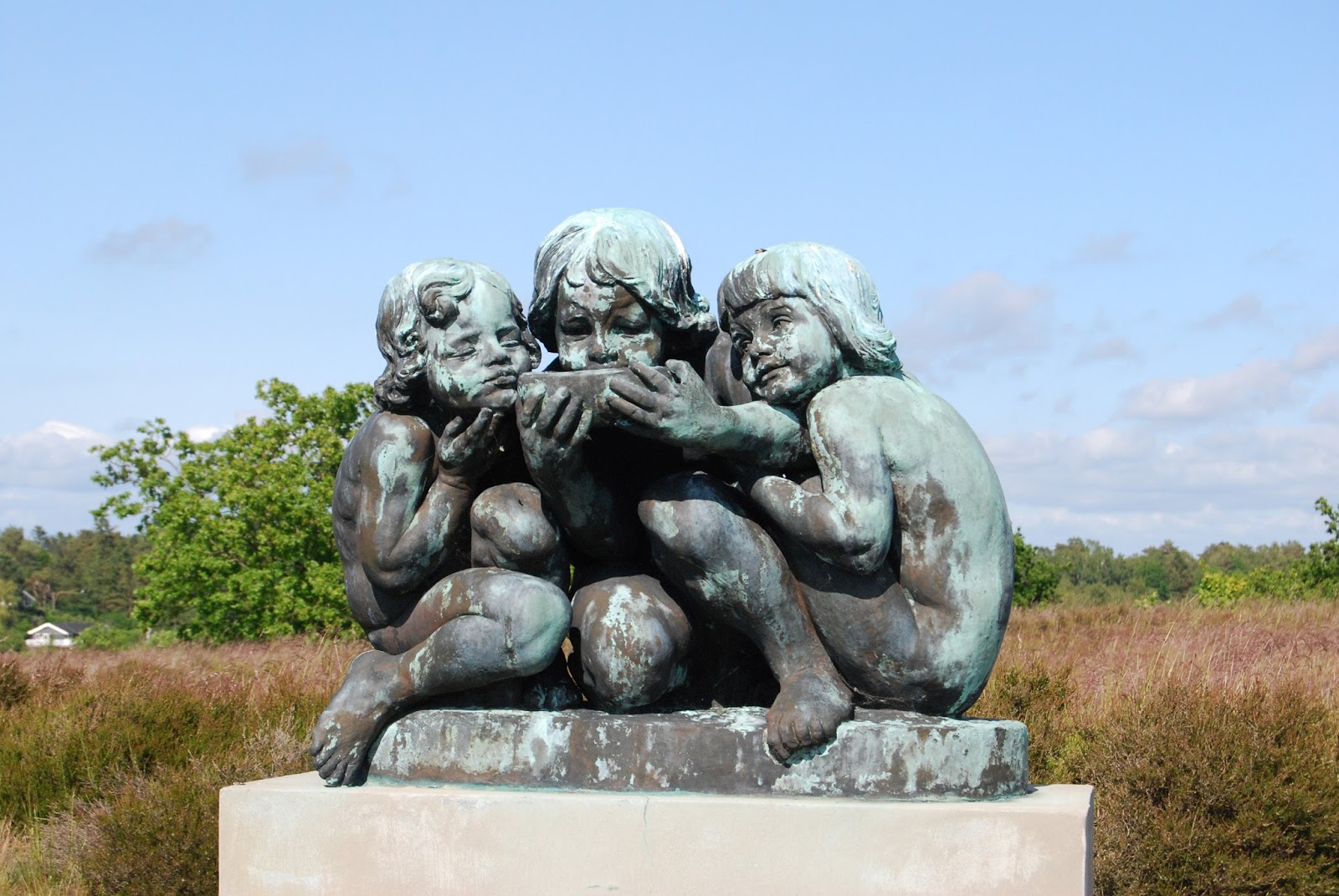 Thyra: Rudolph Tegner Museum , Zealand