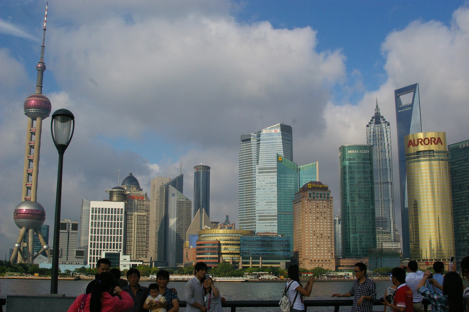 poise on arrows: Welcome to The Bund