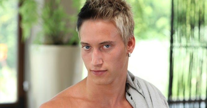 Pour les fans de Bel Ami: Billy Cotton