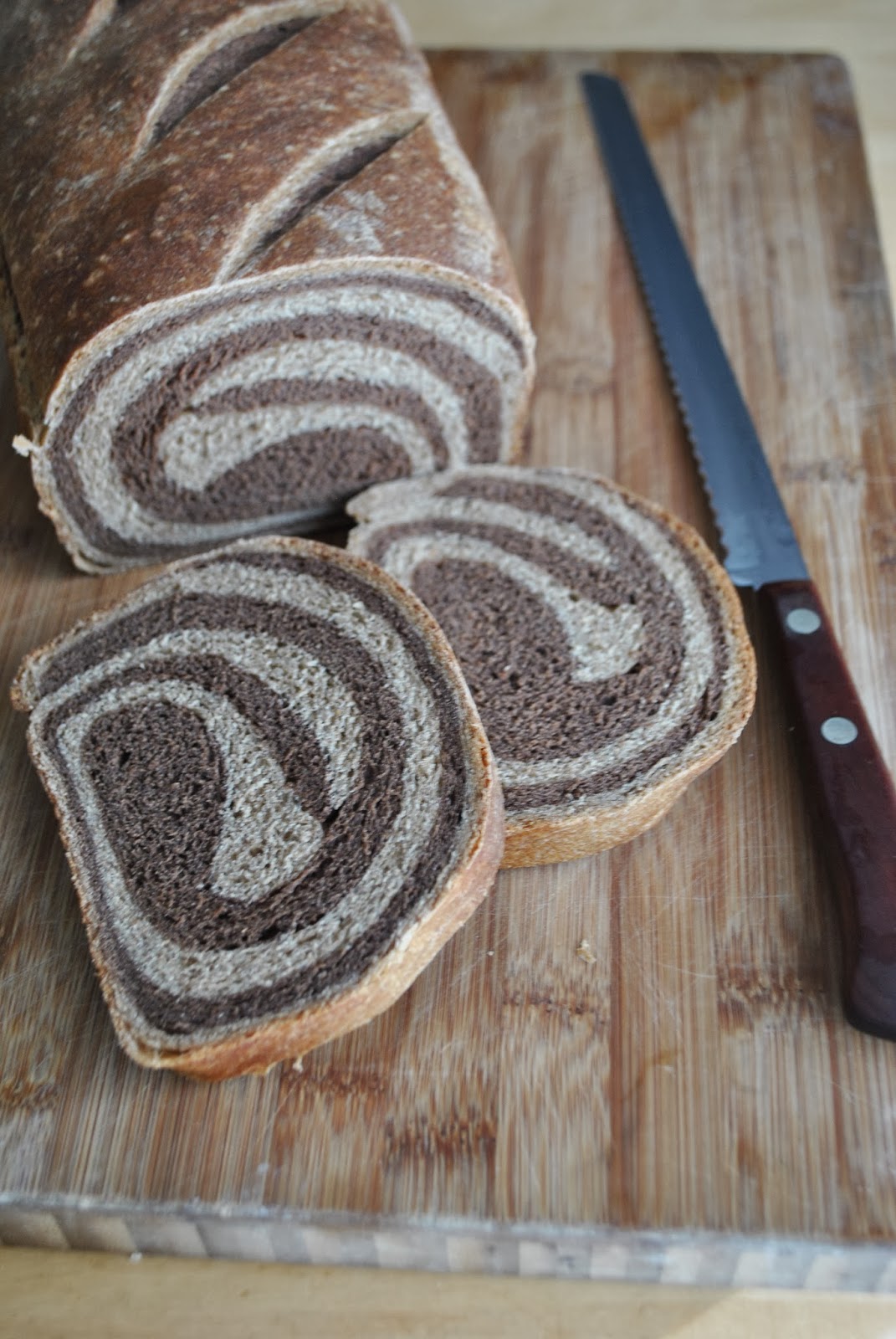 Lori's Lipsmacking Goodness: Marbled Rye Bread
