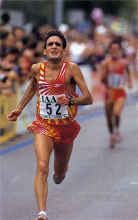 LA FÁBRICA DE LOS SUEÑOS: Jim, Dios o Bartolomé Serrano