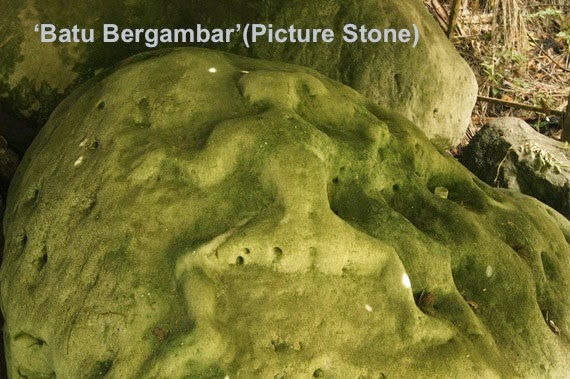 Batu-Batu Misteri di Sarawak