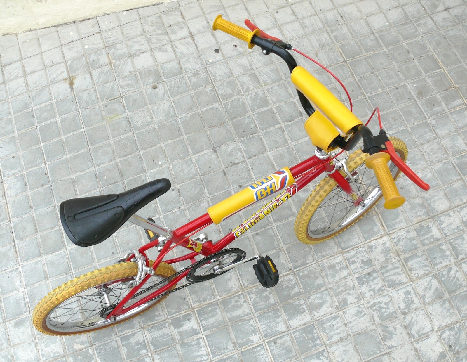 bicinova2: - BH California X2