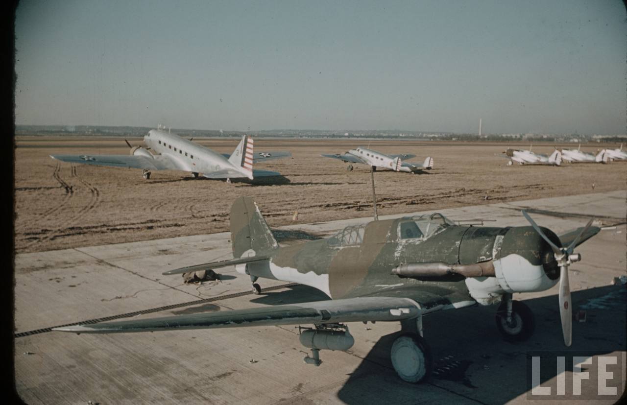 Iraqi Northrop A-17 - Cool Low-Flying Shot - Aircraft WWII ...