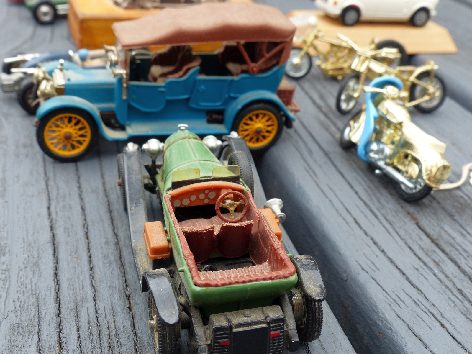 I LOVE CORGI TOYS: Samples from the Corgi Factory!