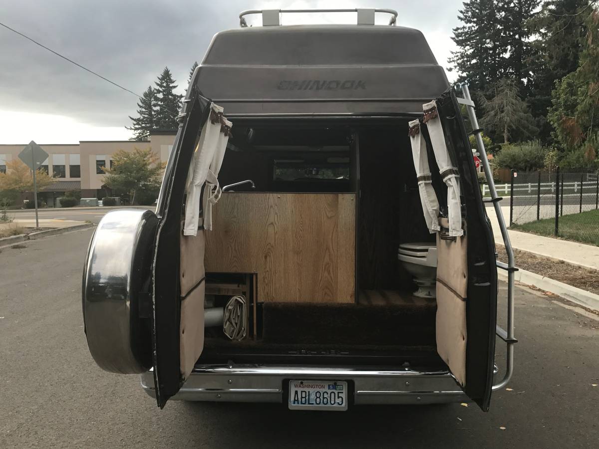 Out Of Step: 1987 chevy g20 Chinook motorhome - $6750