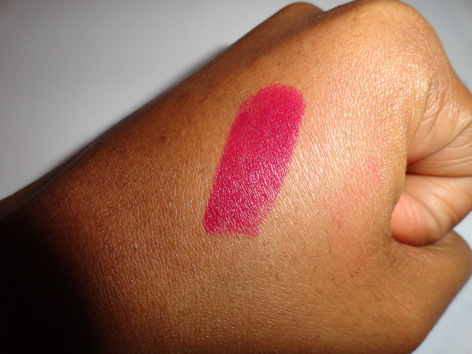 Lipstick & Labcoats: Review: MAC Rebel Lipstick