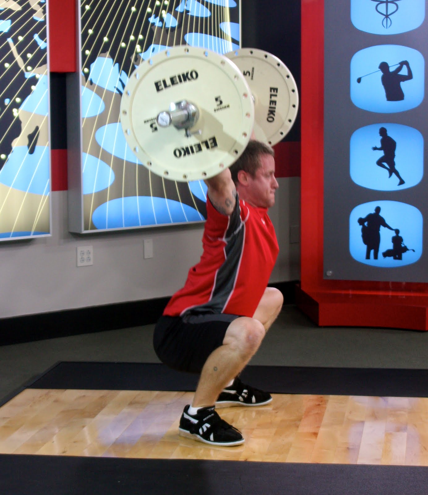 Snatch Form check round 2 : r/weightlifting