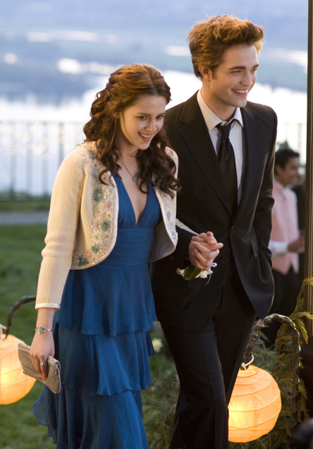 Budget Twilight Fashion: Bella's prom (Twilight)