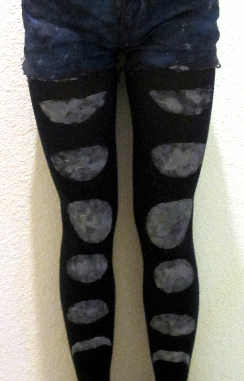 juDIYth: Moon Phase Tights DIY