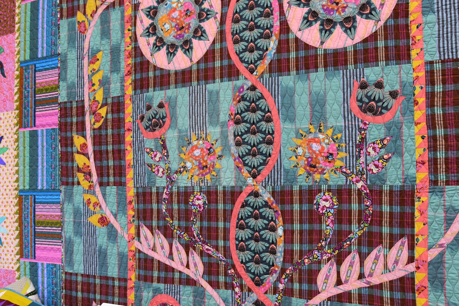 Anna Maria Horner - Plot Twist Workshop | amitie textiles