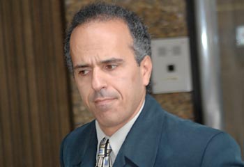 Mr Behrouz Foroughi, a Baha’i, is a problem gambler | Baha’is in Australia