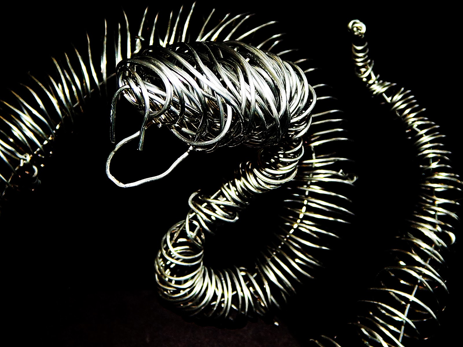 The Wheeler Art Blog: Wire Art